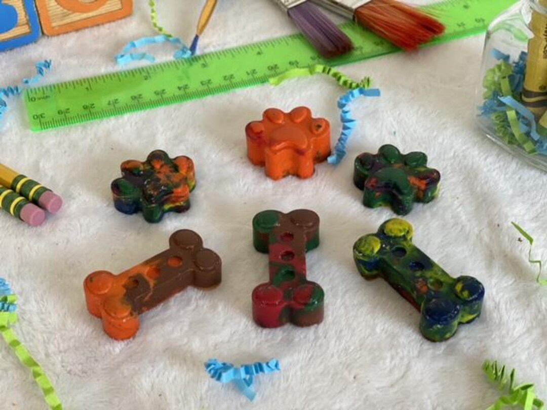Handmade Crayons Dog Cat Paw Bone Colorful Shaped Crayons Customizable ...
