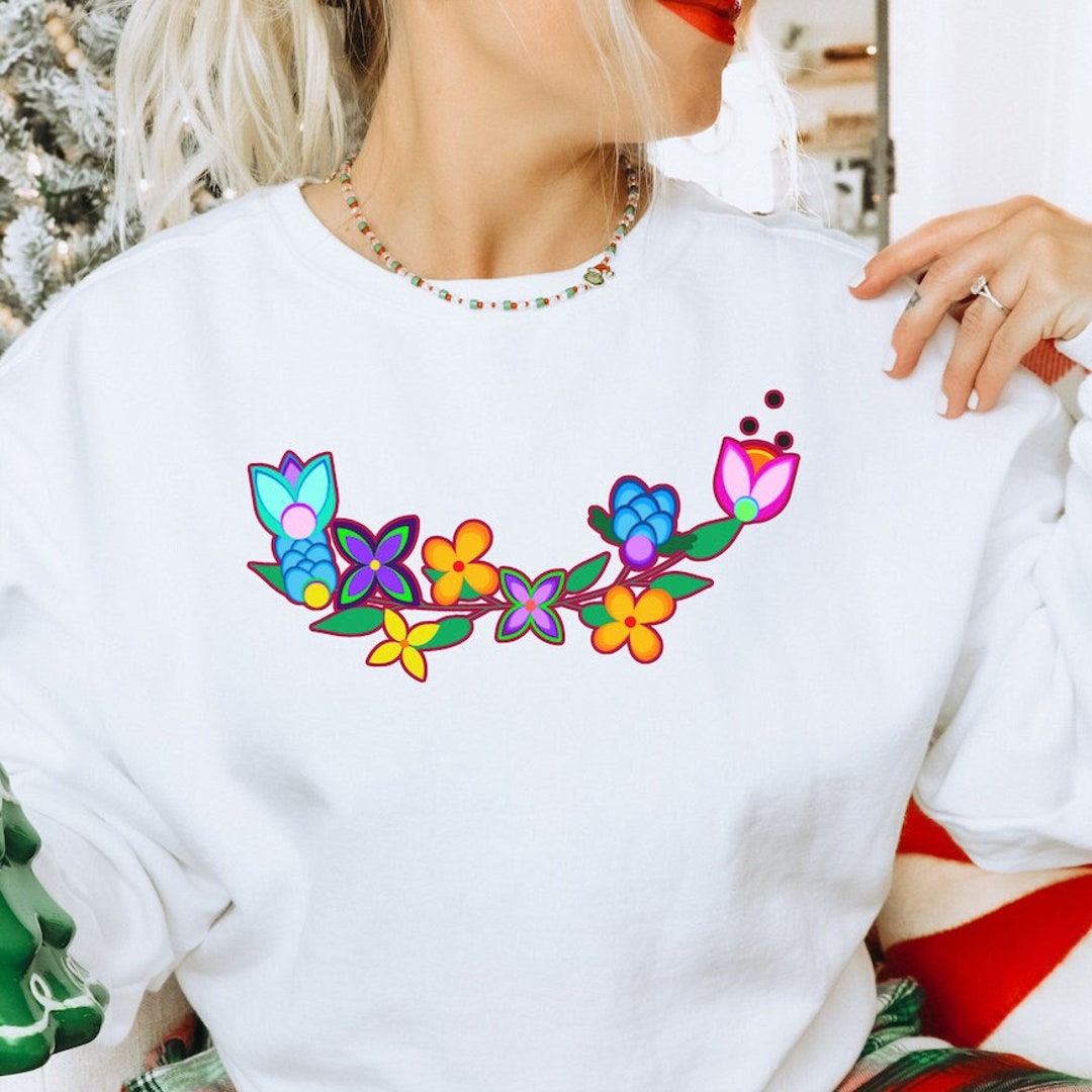 Ojibwe Floral Bouquet, Woodland Floral Neck Pattern Sweatshirt ...