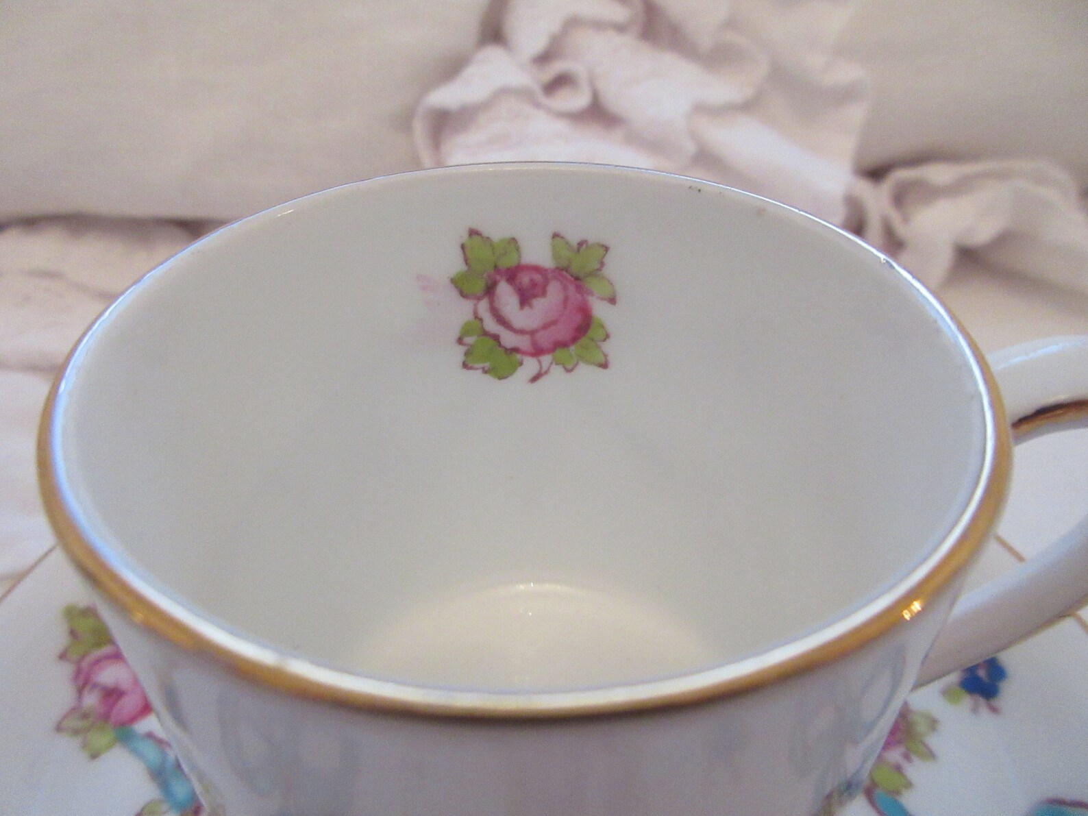 Antique Shabby Tea Cup/saucer Set Pink Roses Bows Swags Bone China ...