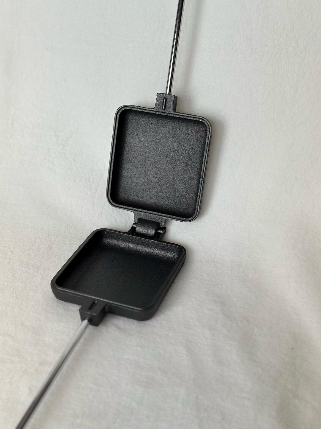 Heavy Duty Cast Iron Pie Iron - Etsy