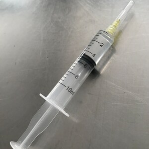 Insect Rehydration Syringe (add-on/bulk Item Only) - Etsy