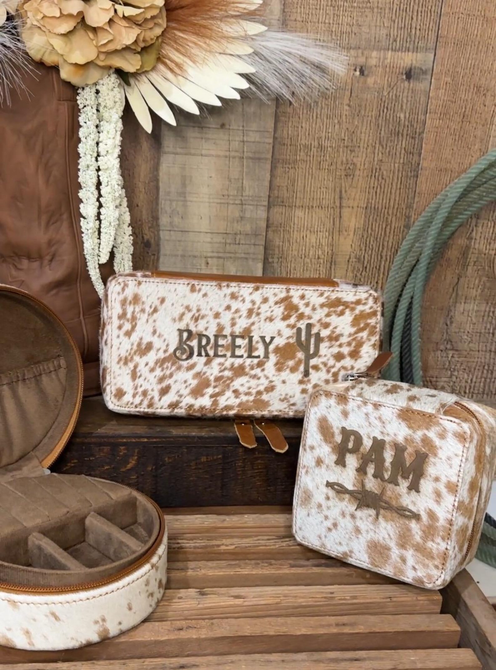 Custom Jewelry Box | Cowhide Jewelry Case | Custom Branded Western ...