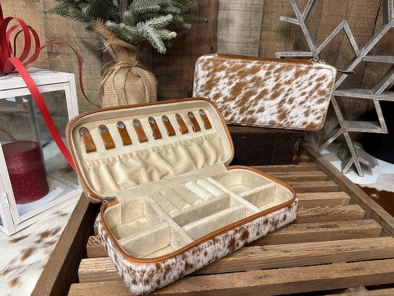 Custom Jewelry Box | Cowhide Jewelry Case | Custom Branded Western ...
