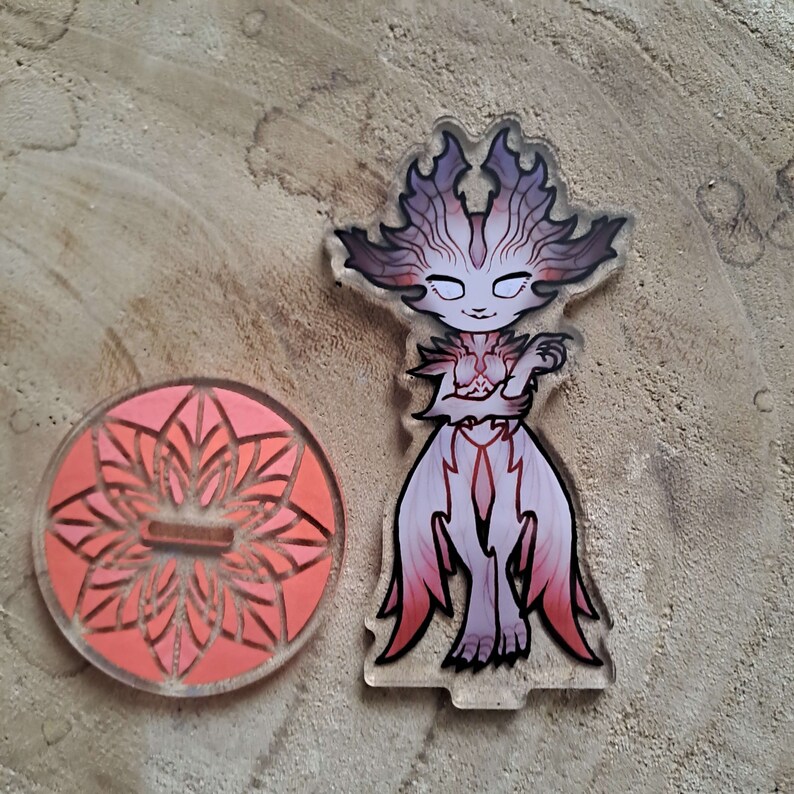 Guild Wars 2 Peitha Standee - Etsy