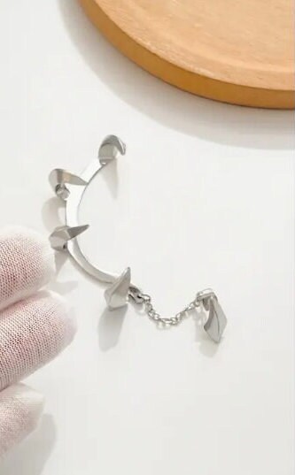 Demon Claw Cuff Y2K Ear Cuff Chrome Scream Silver Devil - Etsy