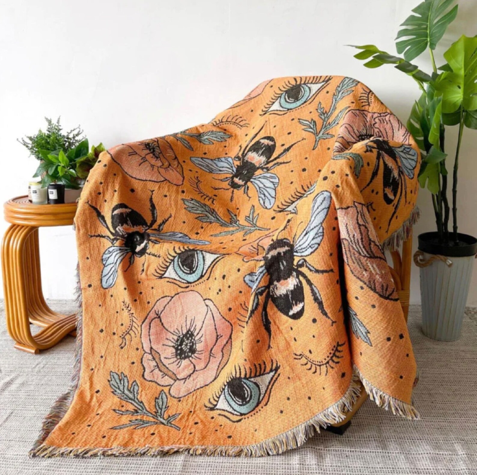 Floral Bee Pattern Woven Throw Blanket, Bee Pattern Woven Throw, Bee ...
