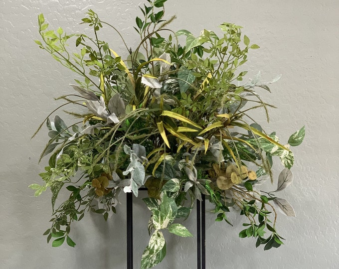 Farmhouse Greenery Centerpiece, Modern Farmhouse Arrangement, Unique ...