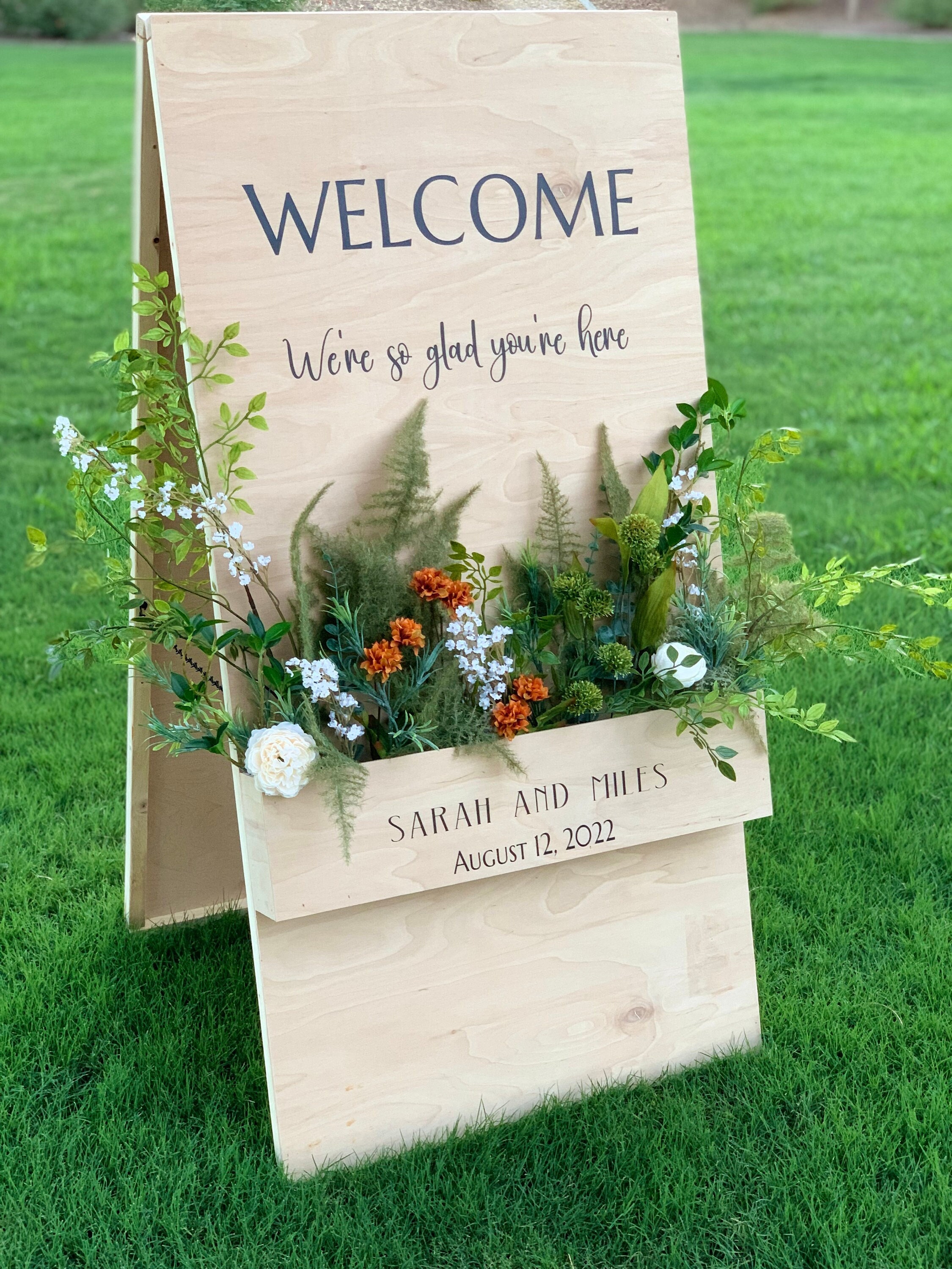 Wedding Welcome Sign With Flower Box Florals Flowers Bridal Shower ...