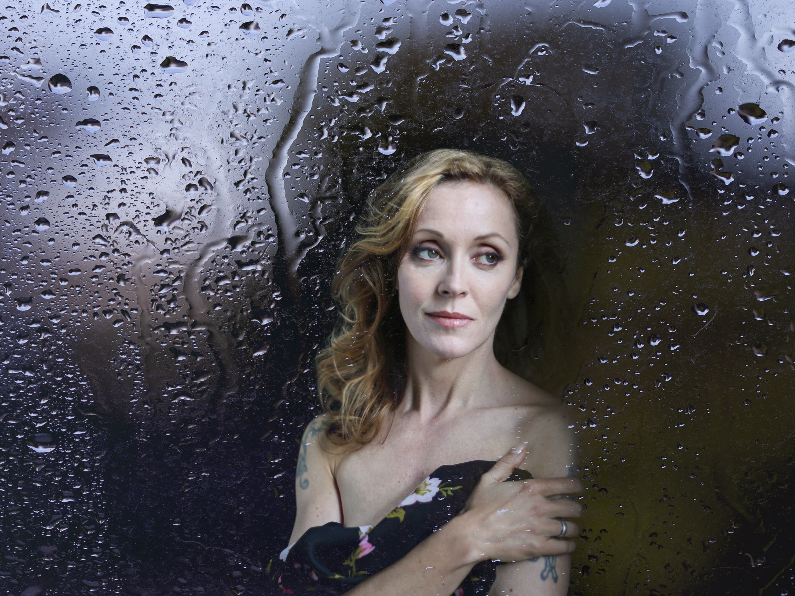 12 Rain on Glass Overlays, Portrait and Landscape Orientation, Rain ...