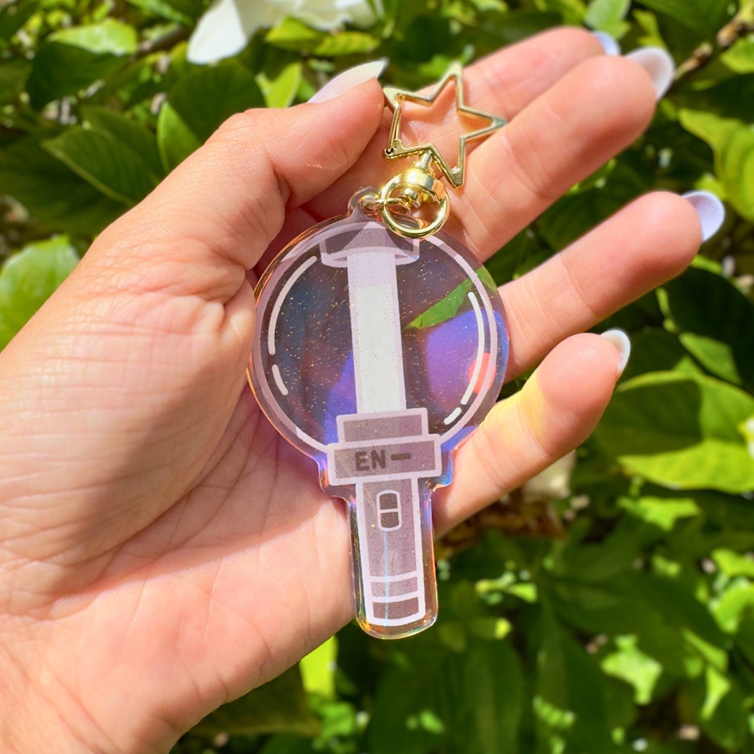 ENHYPEN ENGENE Bong Kpop Lightstick Acrylic Holographic Keychain Charm ...