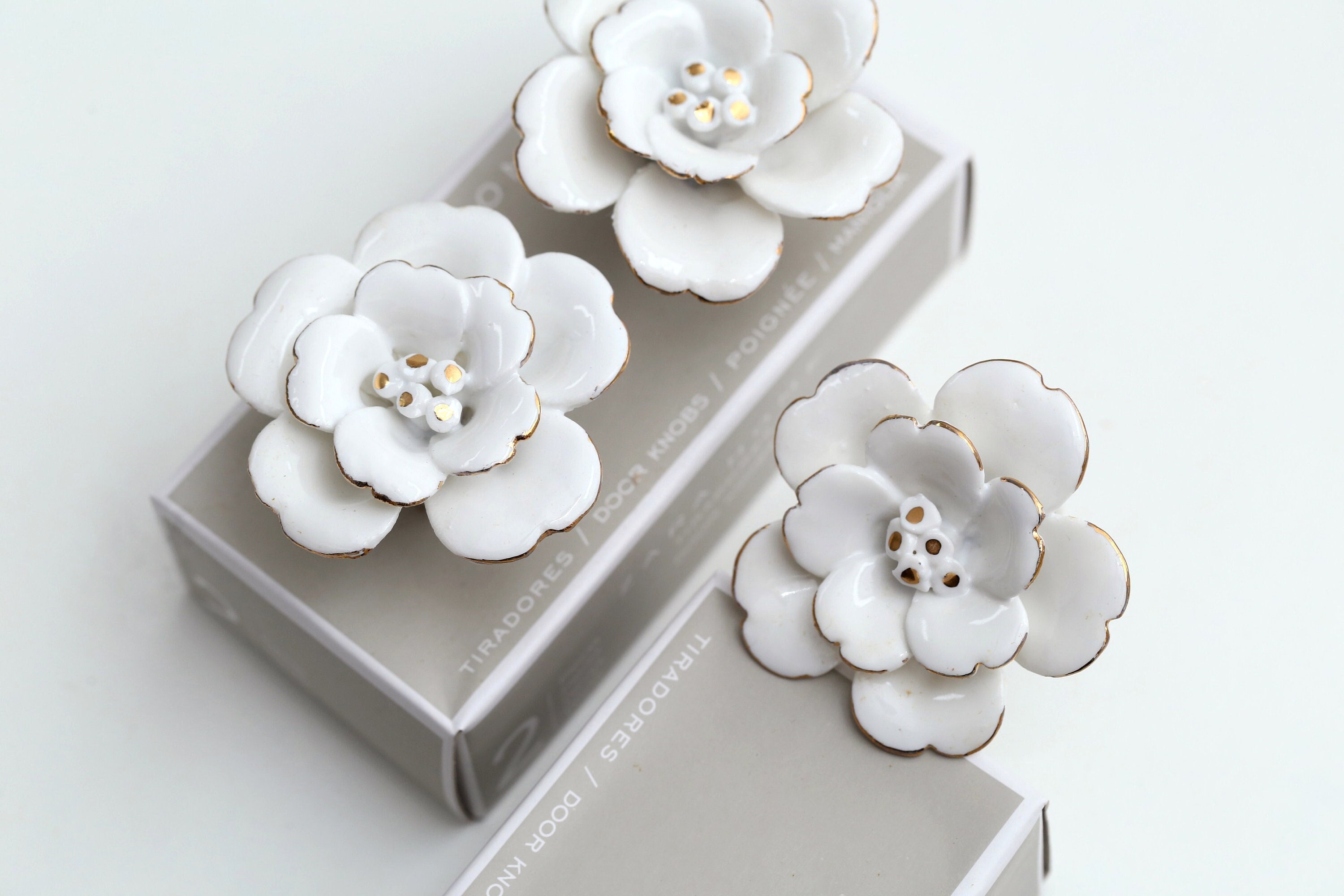 Magnolia Flower Drawer Knobs Cabinet Drawer Knobs / Knobs for Wardrobe ...
