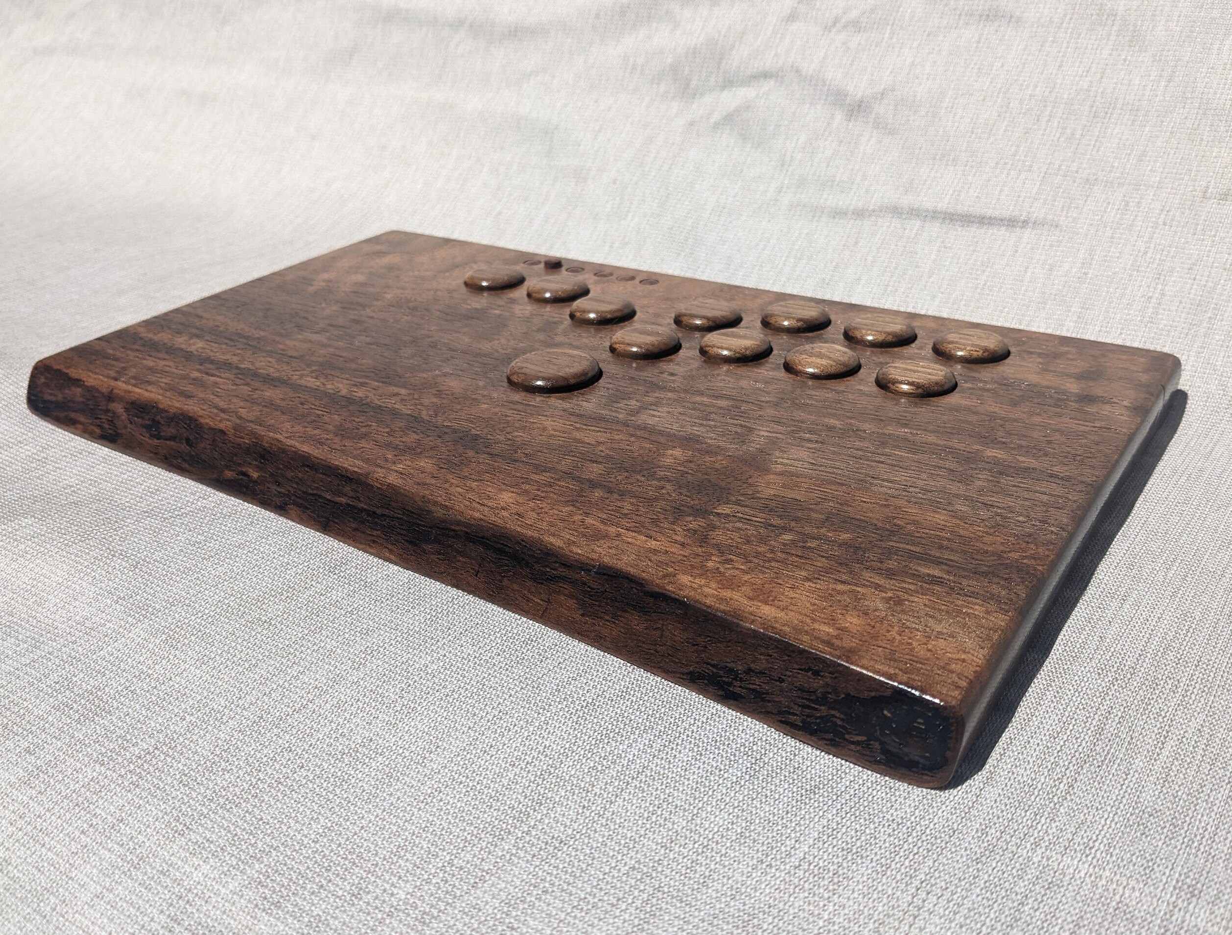 Walnut Live-edge All-wood Flatbox Controller for Fighting Games - Etsy