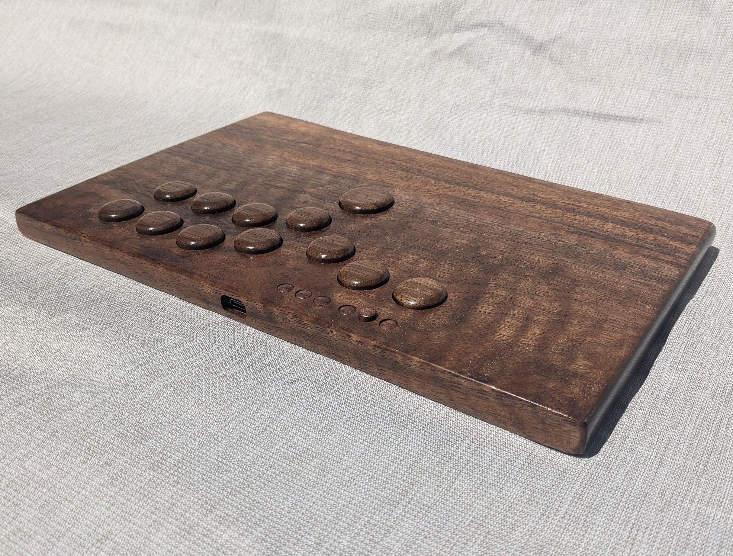 Walnut Live-edge All-wood Flatbox Controller for Fighting Games - Etsy