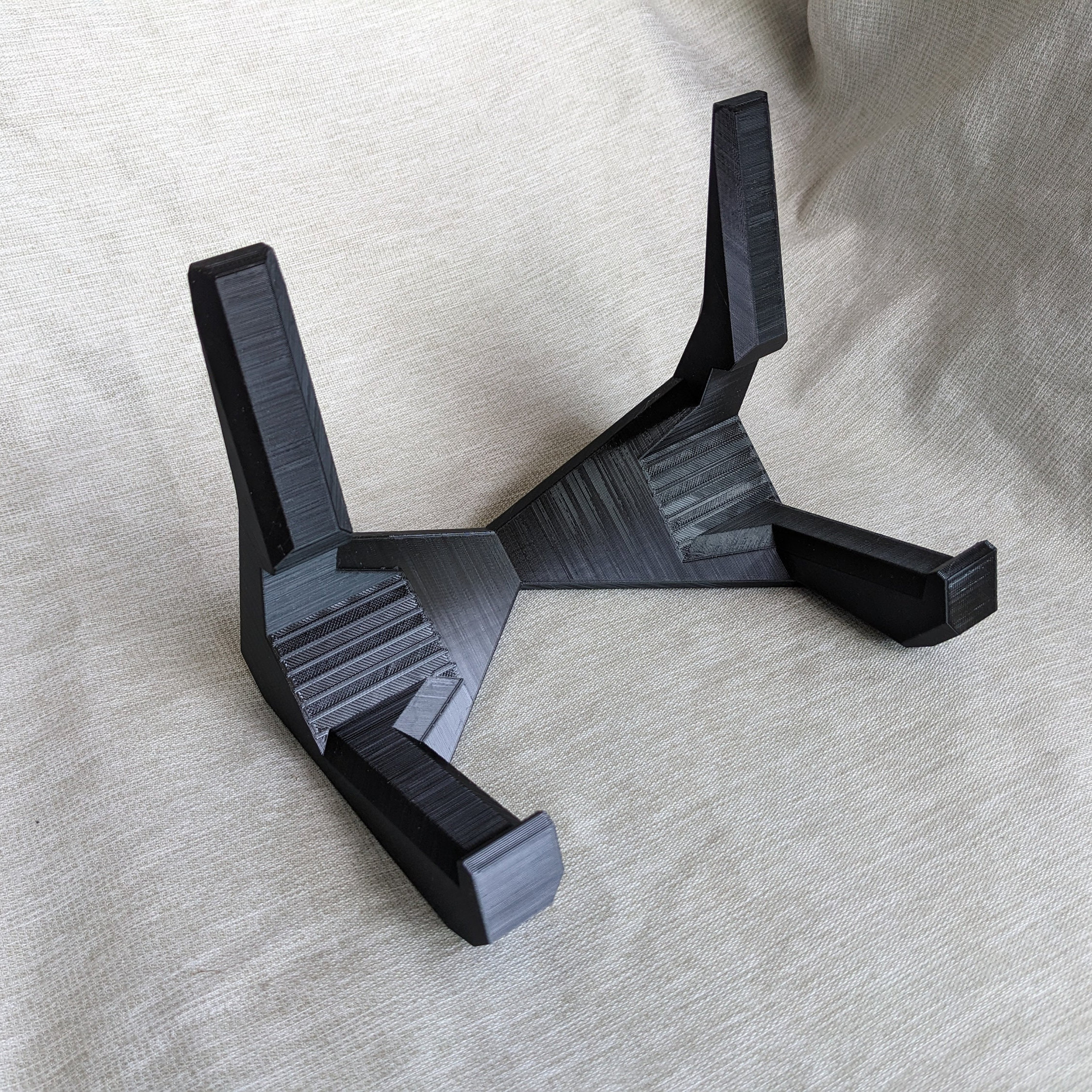 Polygonal Fightstick Stand - Etsy