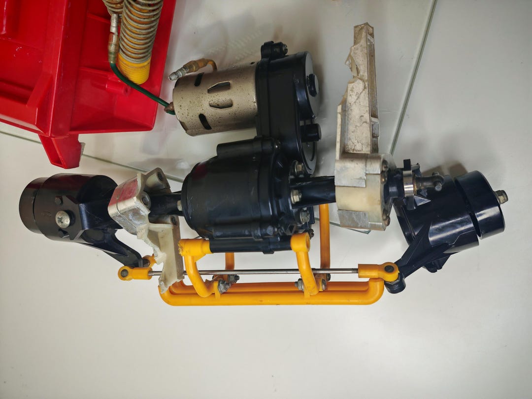 Vintage Painted Tamiya Bullhead Body Shell With Misc Parts Bull Head ...