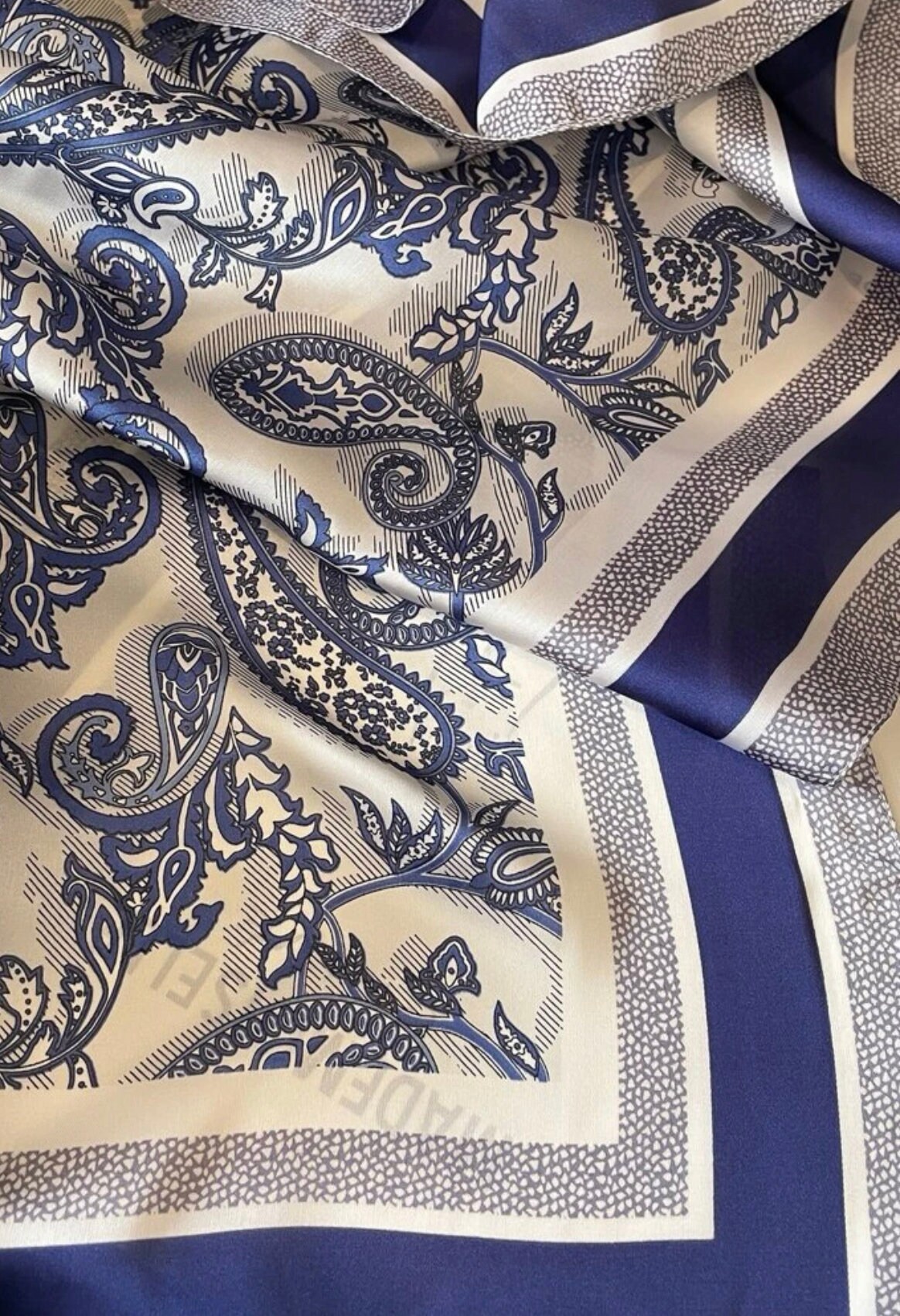 Dark Blue Paisley Bandana Pattern Wooden Butterfly/roses - Etsy