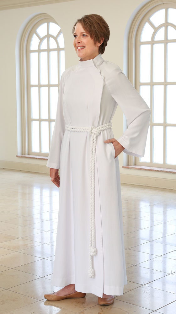 Elizabeth quick Ship Robe - Etsy