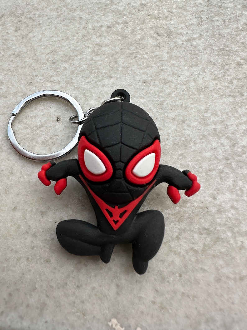 Spider Man Miles Morales Gwen Stacy Couple Keychain - Etsy