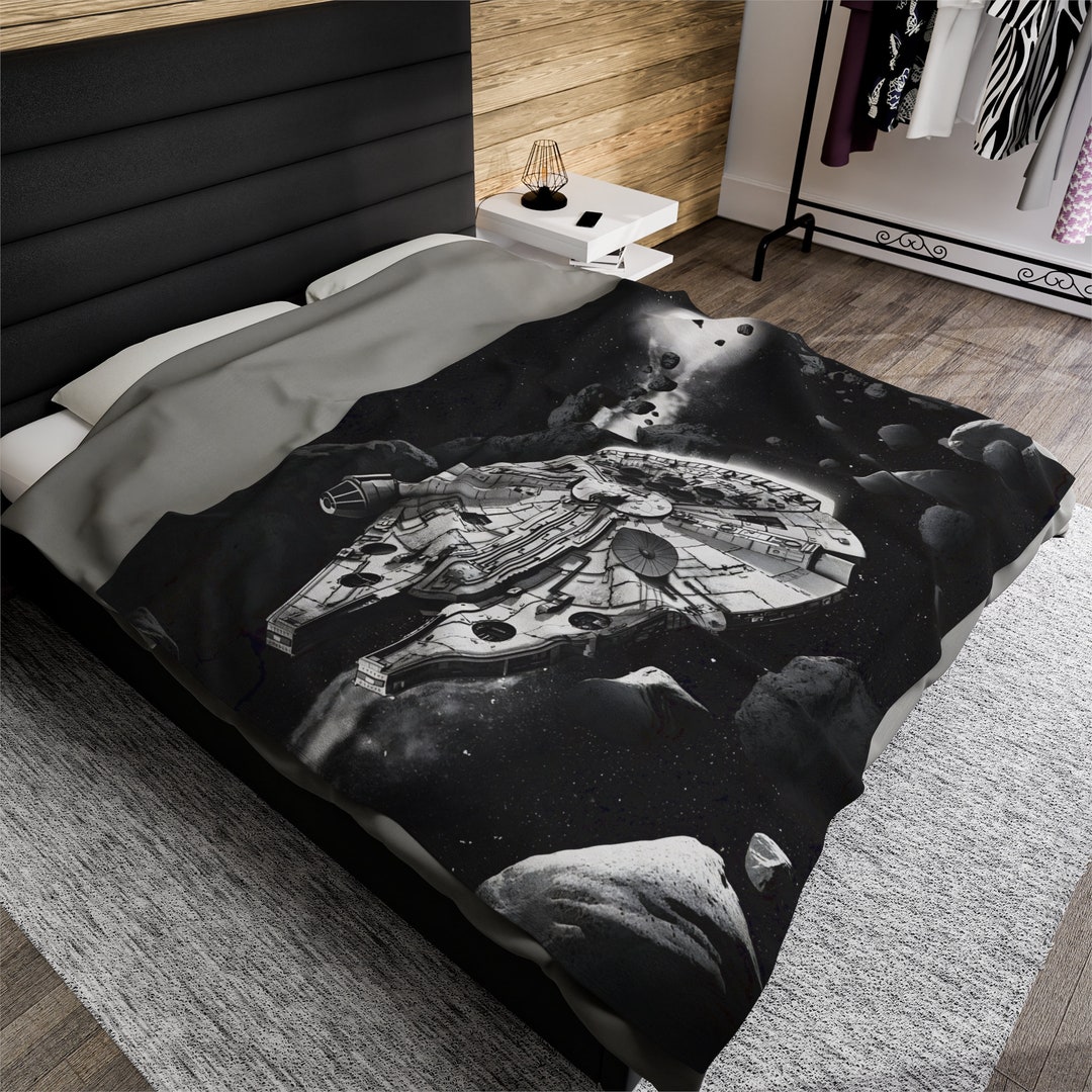 Millennium Falcon Blanket 3 Sizes Custom Star Wars Blanket Extra Soft ...