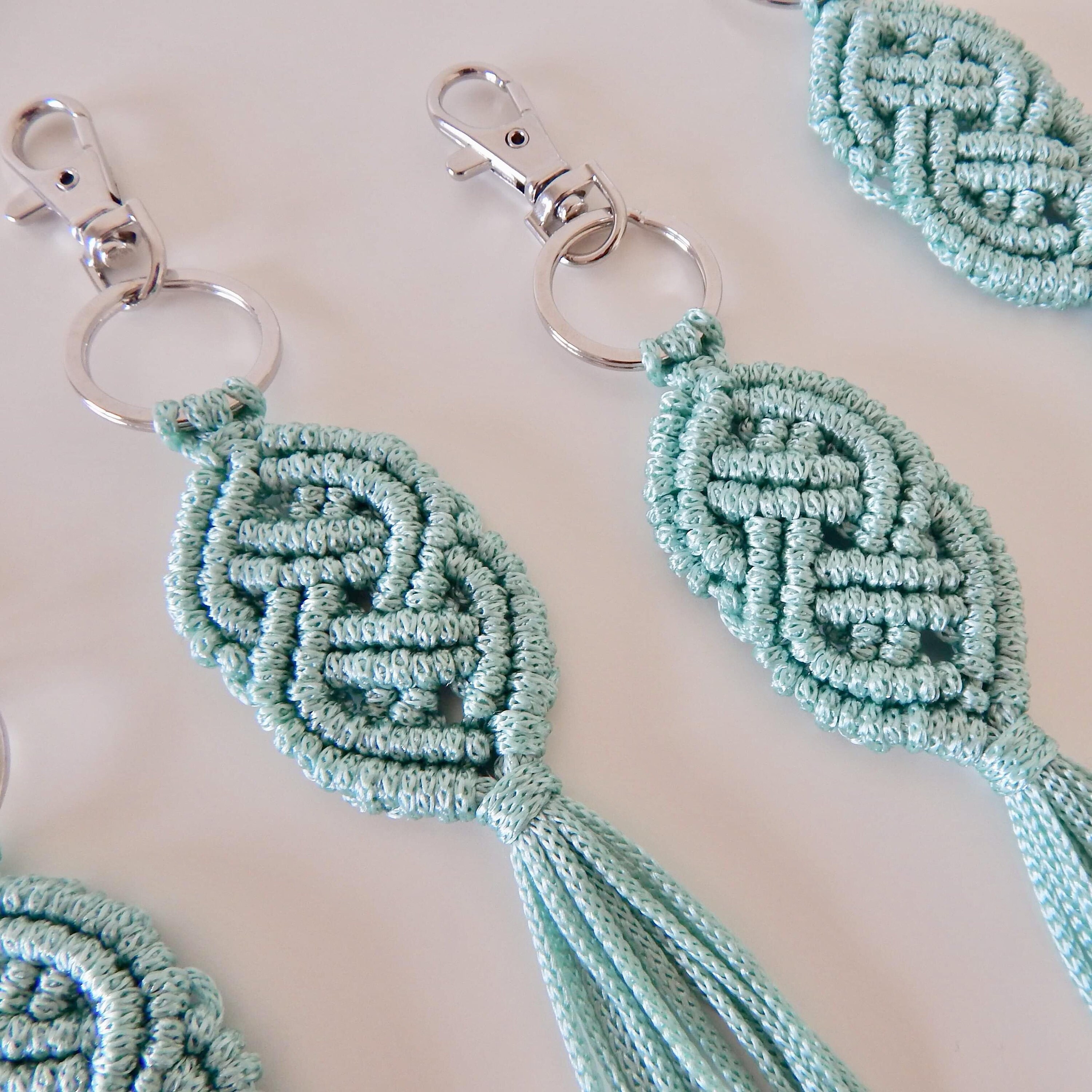 Celtic Knot Macrame Keyring - Etsy