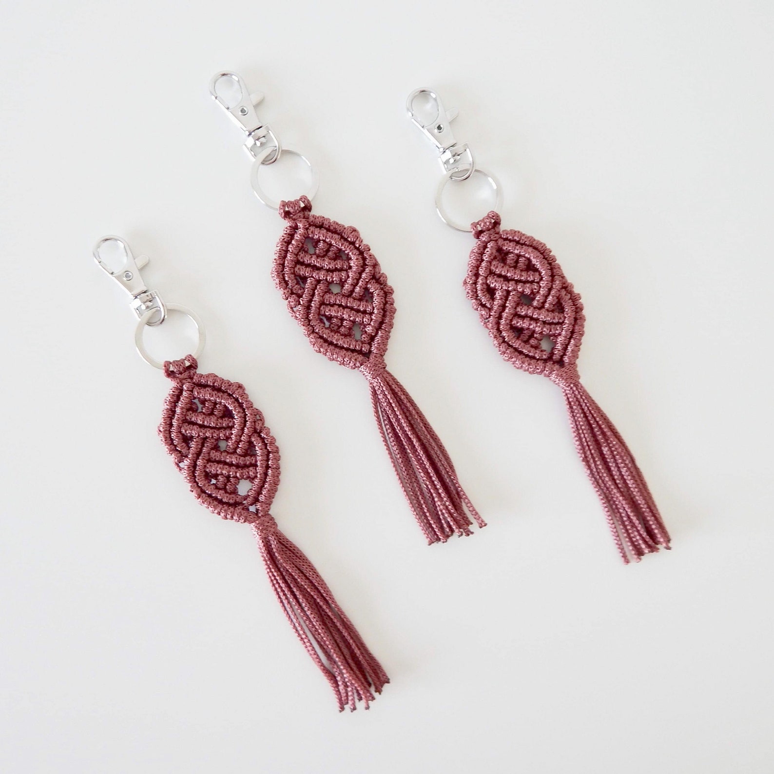 Celtic Knot Macrame Keyring - Etsy