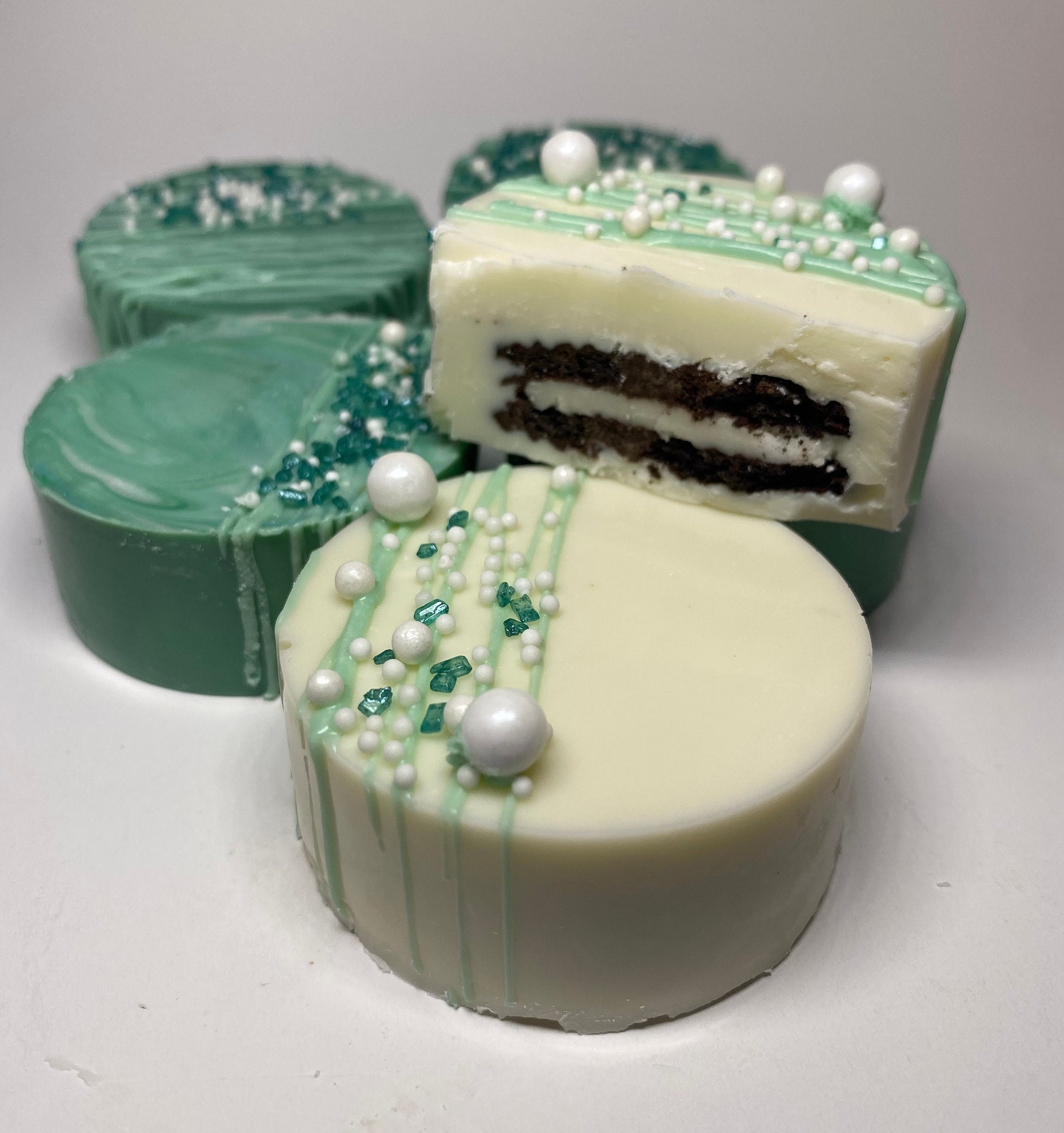 Custom Chocolate Covered Oreos, Party or Wedding Favors, Dessert Table ...