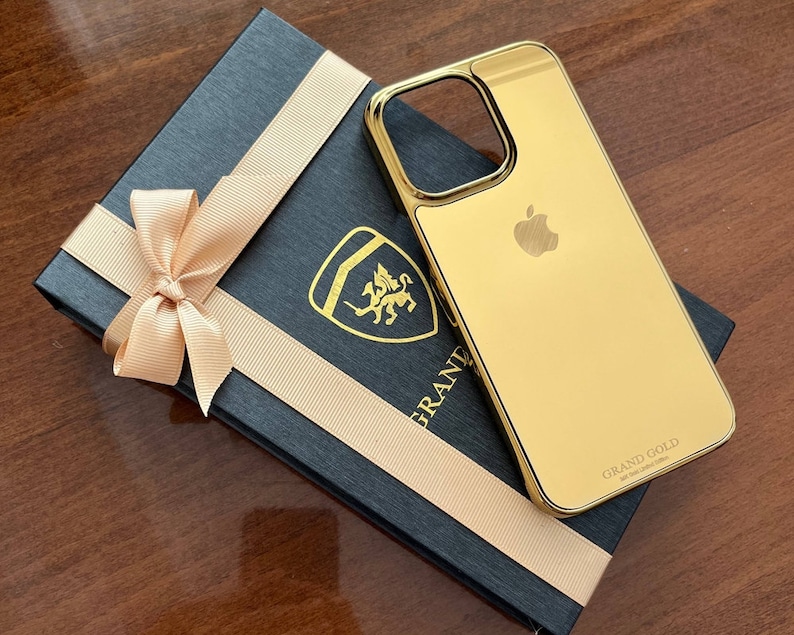 24K Real Gold iPhone 15 Pro & 15 Pro Max Cases / Customizable Gold ...
