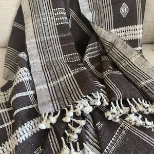 Indian Handmade Wool Throw Blanket | Bhujodi Blanket | Wool Blanket in ...
