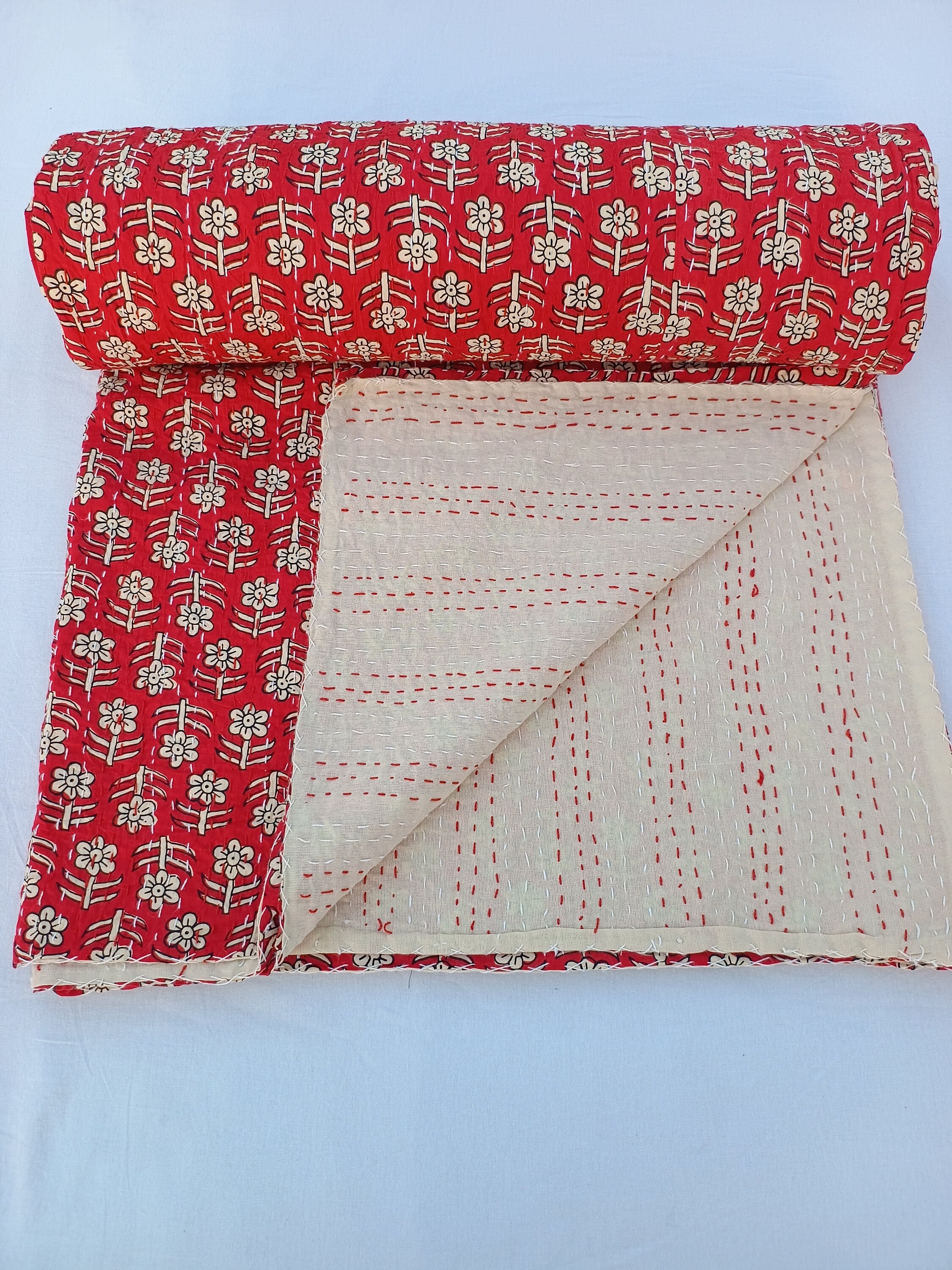 Premium Red Floral Kantha Quilt: Handblocked Print, Lightweight Cotton ...