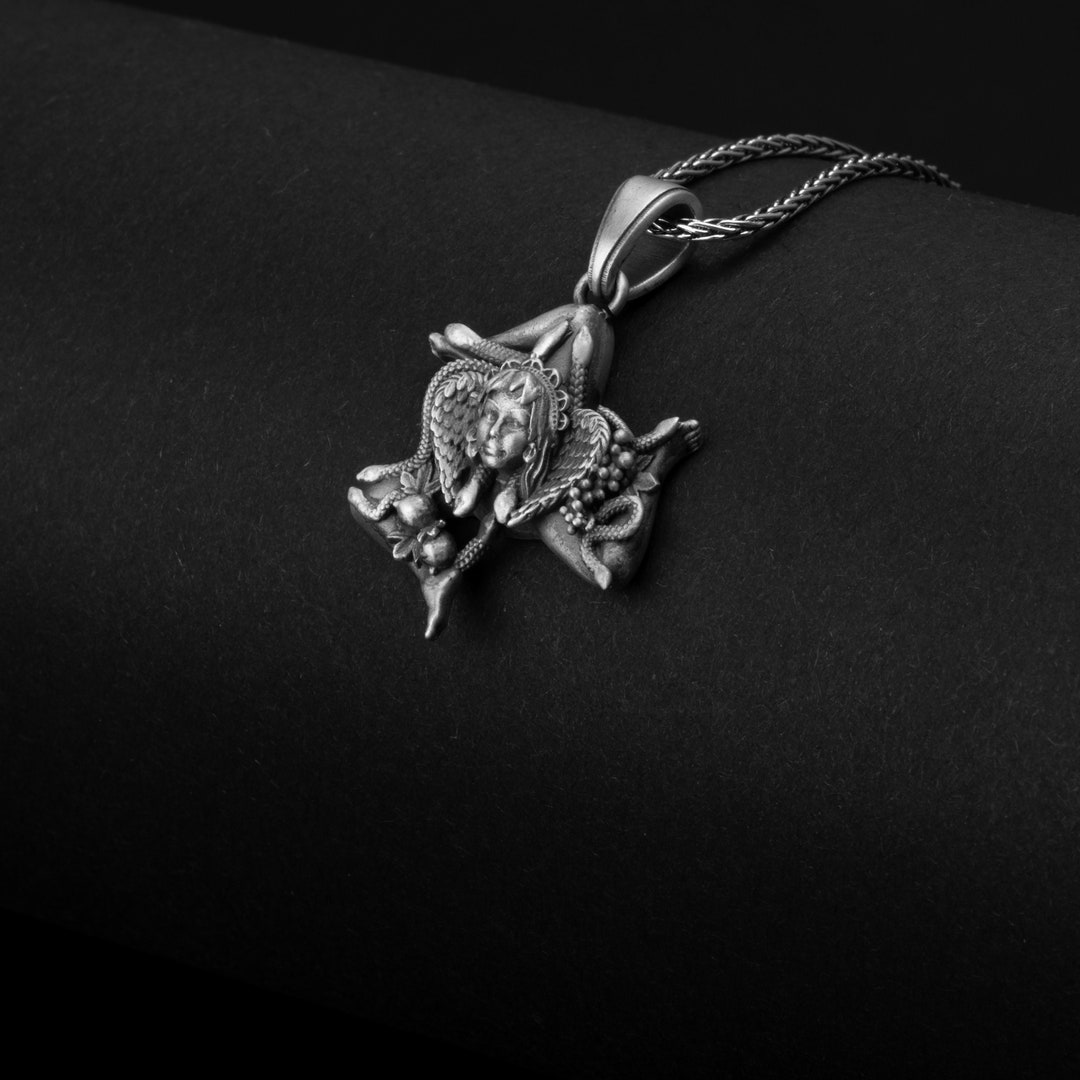 Trinacria Necklace, Medusa Pendant, Sicilian Symbol, Gorgon Charm ...