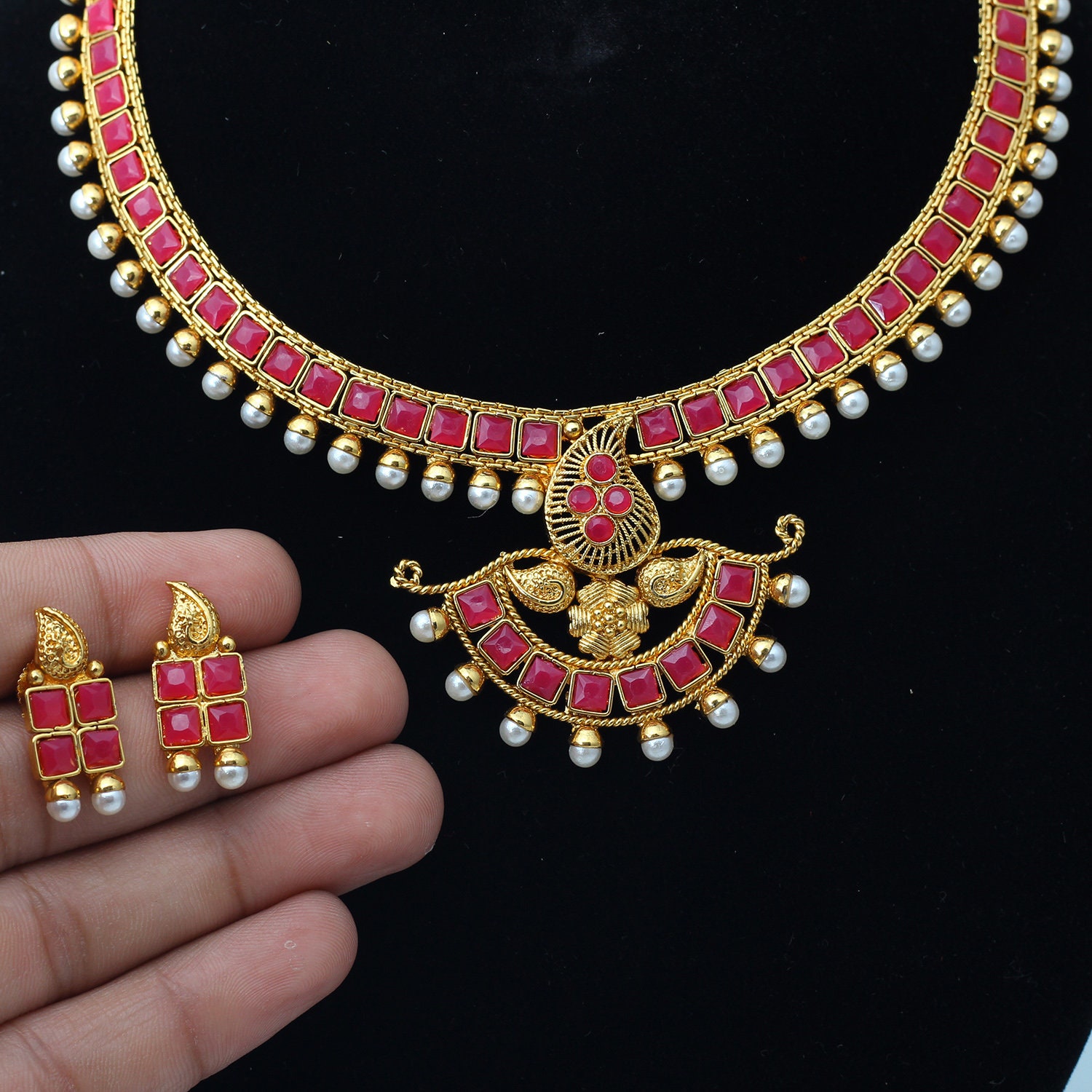 Traditional South Indian Bollywood Gold Plated Pearl Polka Necklace ...