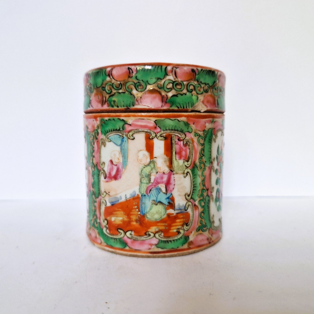 Chinese Antique Porcelain Box - Rose Medallion Porcelain Lidded Tea Jar ...