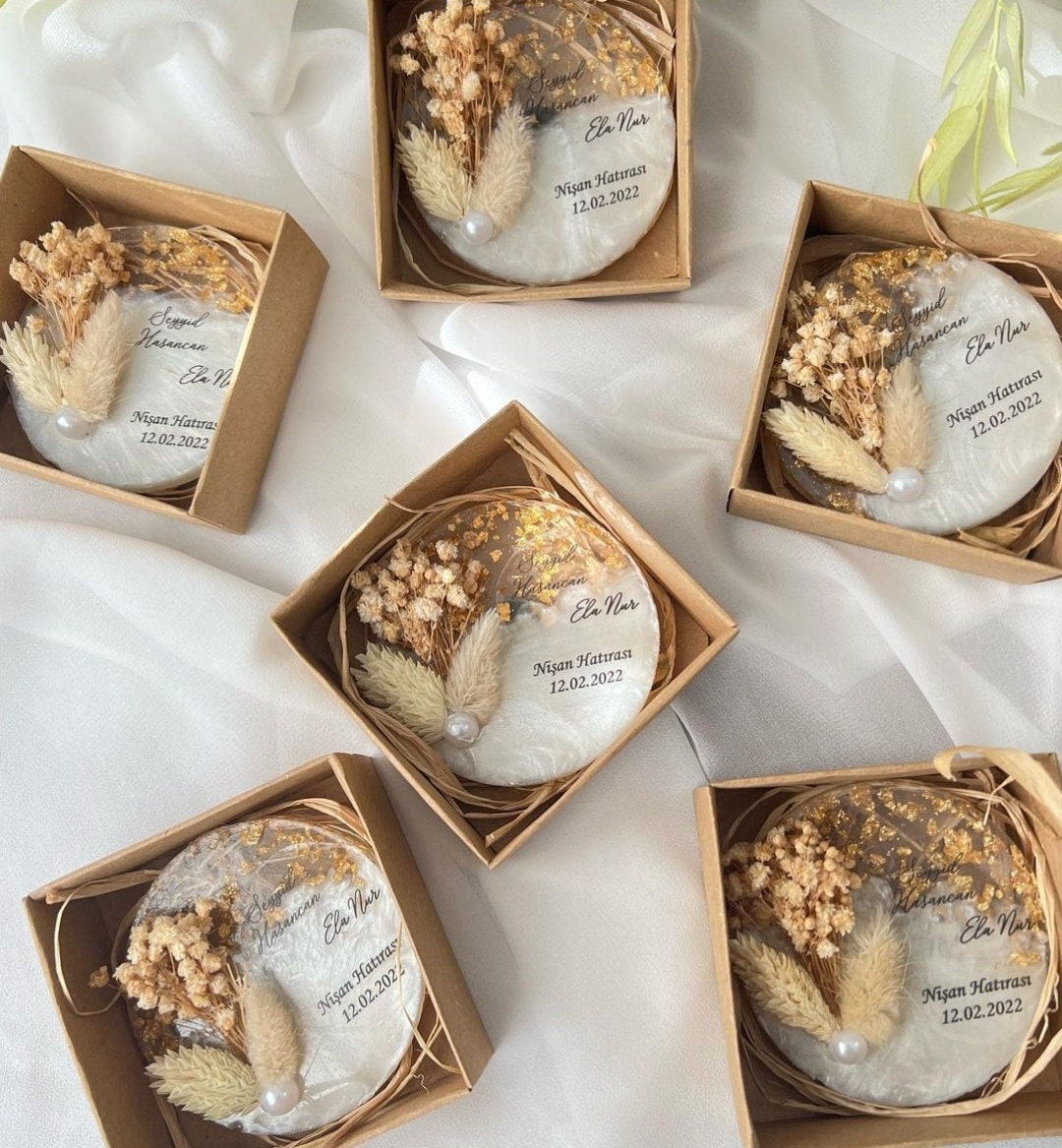 Resin Magnet Wedding Favors, Wedding Favors for Guests in Bulk, Epoxy ...