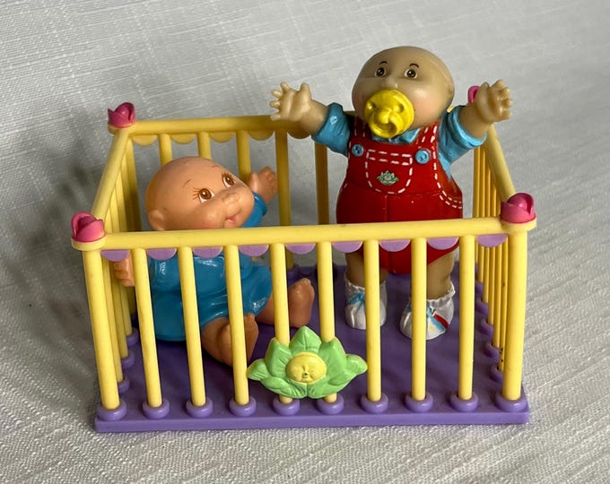 Vintage 1984 Cabbage Patch PVC Mini Figure and Crib, 1998 Mattel ...