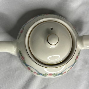 Vintage Hall Superior Quality Kitchenware Large Teapot, Wildfire ...