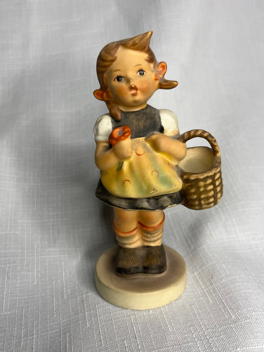 Vintage Hummel Girl With Basket, “sister,” 98, 1962, West Germany - Etsy