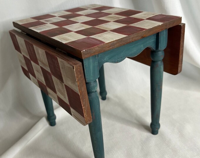 Beautiful Wooden Drop Leaf Doll Table by American Heirloom Collection ...