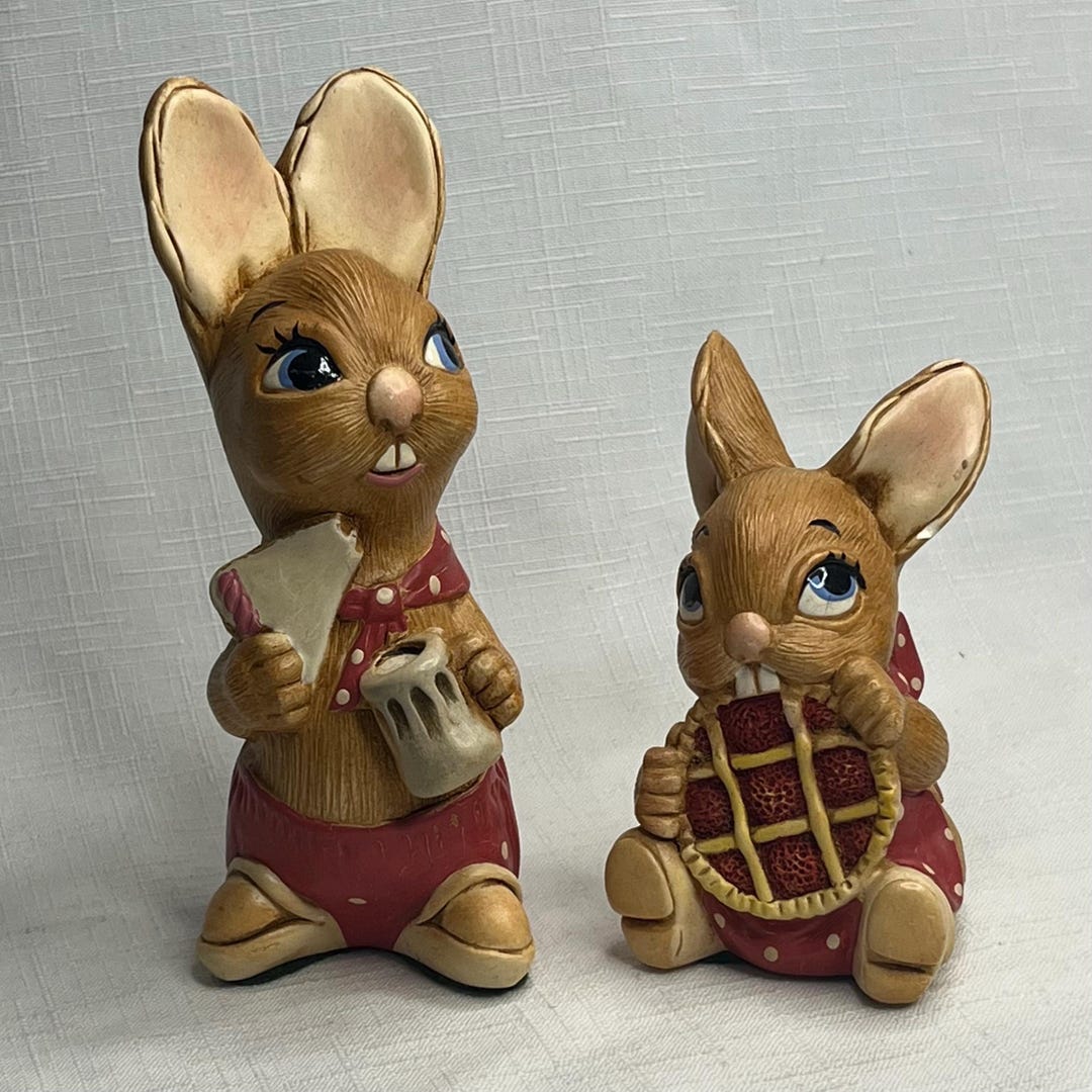 Vintage Pendelfin Rabbit Figurines (2), Muncher, Picnic Midge, England ...