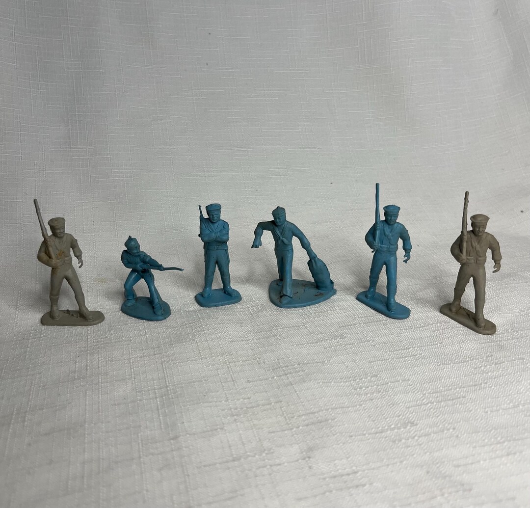 Vintage Marx US Navy Sailors Blue and Grey Small Figures Set of 6, Toys ...