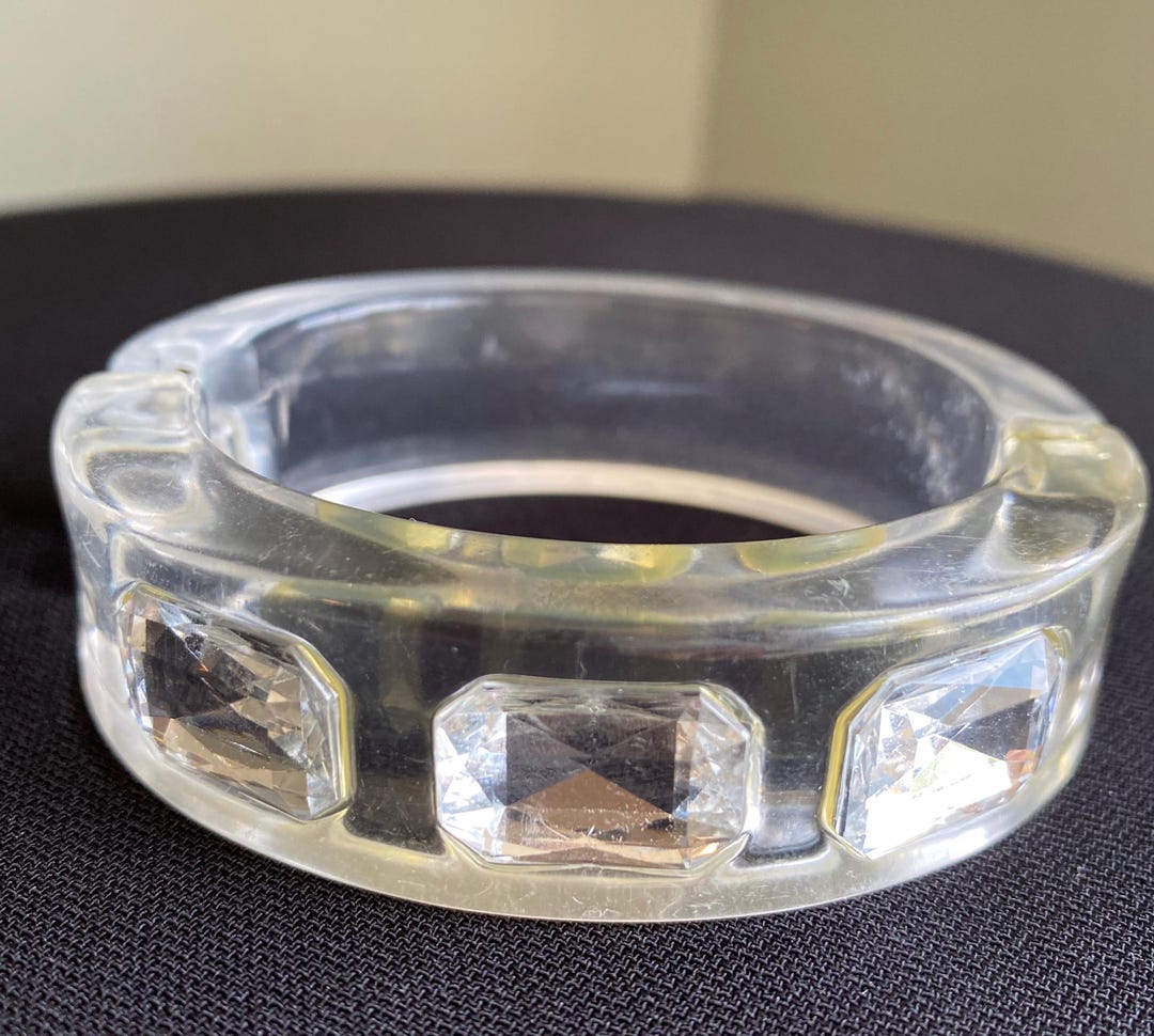 Vintage Clear Lucite Acrylic Bangle Bracelet Acrylic Rhinestone Jewels ...