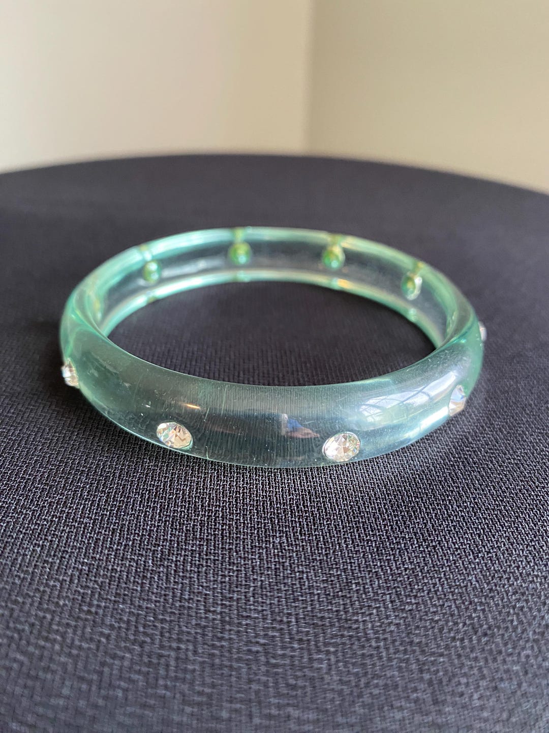 Vintage Clear Acrylic Bangle Bracelet Lucite Plastic Bangle With ...