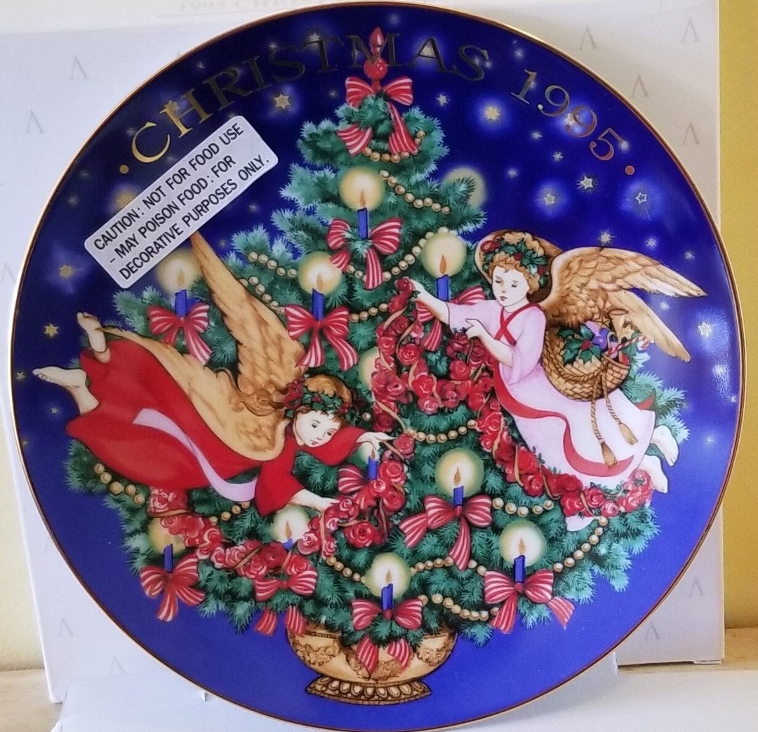 1995 Avon Fine Collectibles trimming the Tree Christmas Plate - Etsy