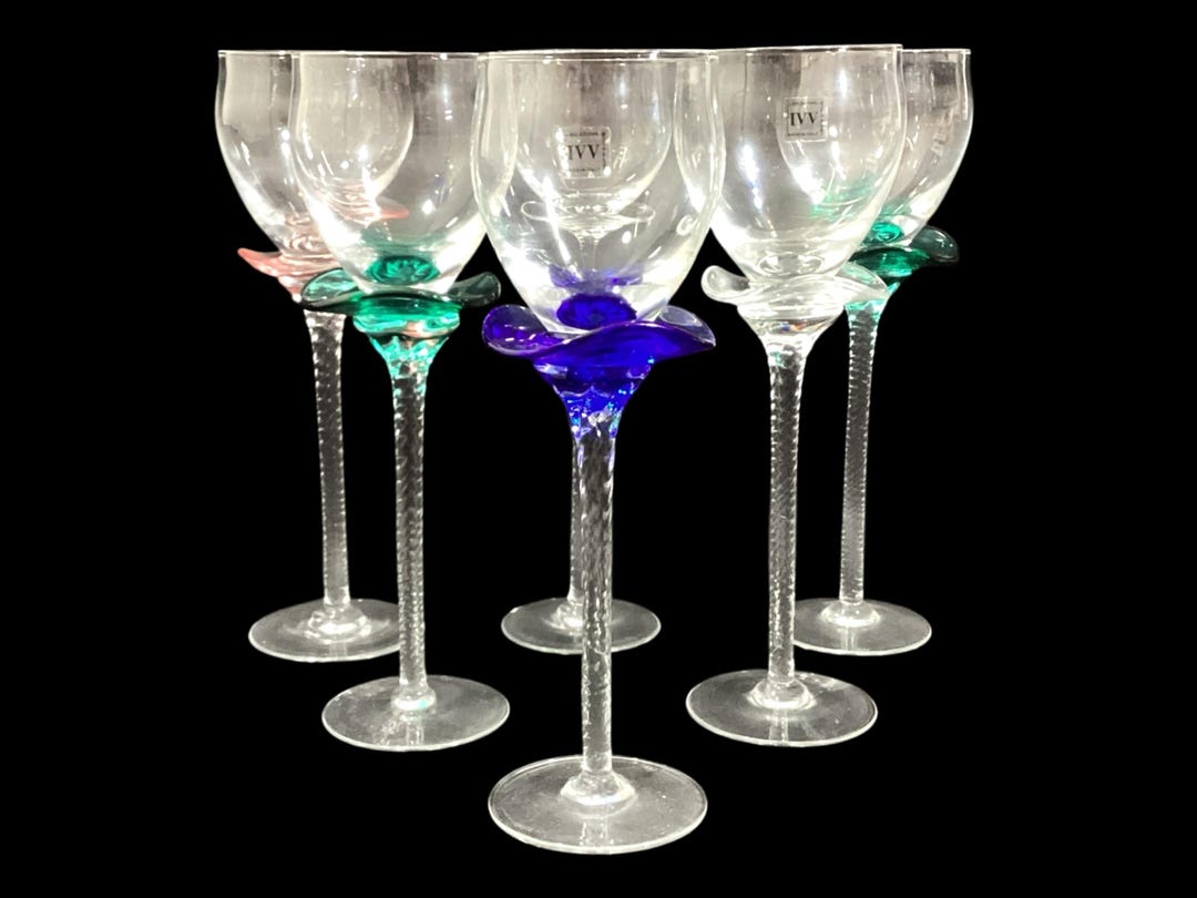 IVV Glass Set for Special Occasions - Elegance With a Floral Base - Etsy