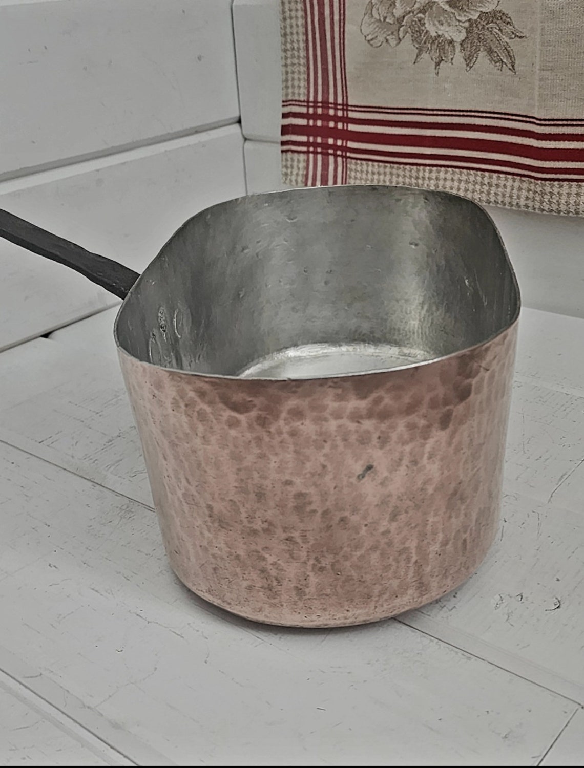 Antique Hammered Copper Braisière With Dovetail Seams 19th Century ...