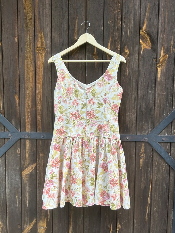 Laura Ashley Vintage Tailed Flared Dress with Floral … - Gem