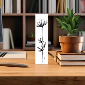 Flower Line Art Bookmark, Editable 5-bookmark Bundle, Simple Linework ...