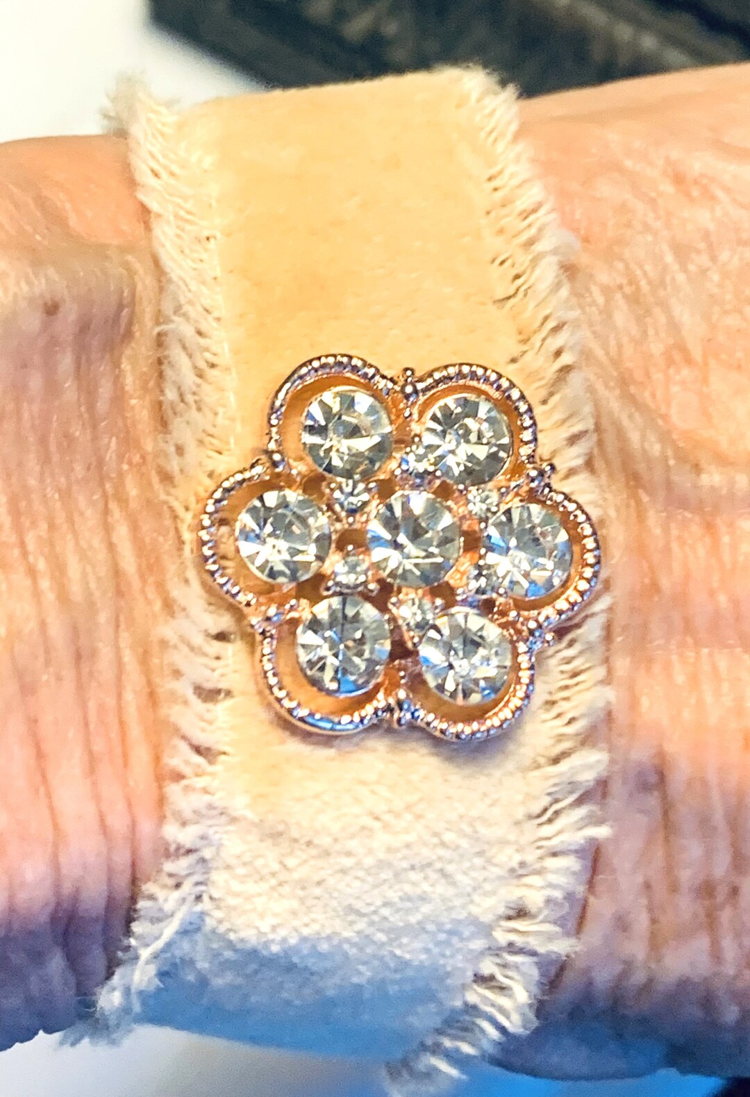 COLOR of the Year 2024 PEACH FUZZ Velvet Frayed Ribbon Bracelet in ...