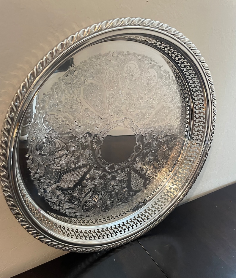 Vintage Oneida Silver Tray or Platter. Round 13 and 2 Deep With Ornate ...