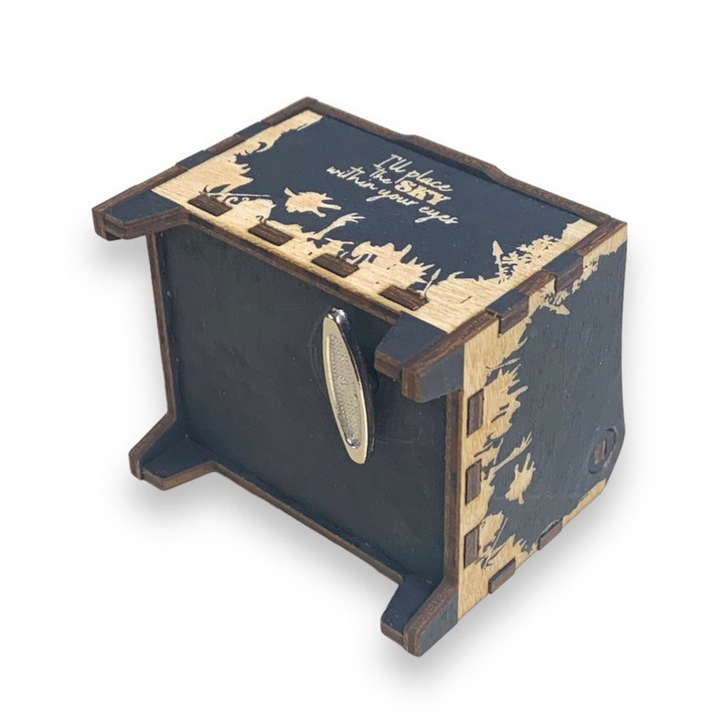 Labyrinth Music Box Keywound Melody Music Box Handcrafted Musicbox ...