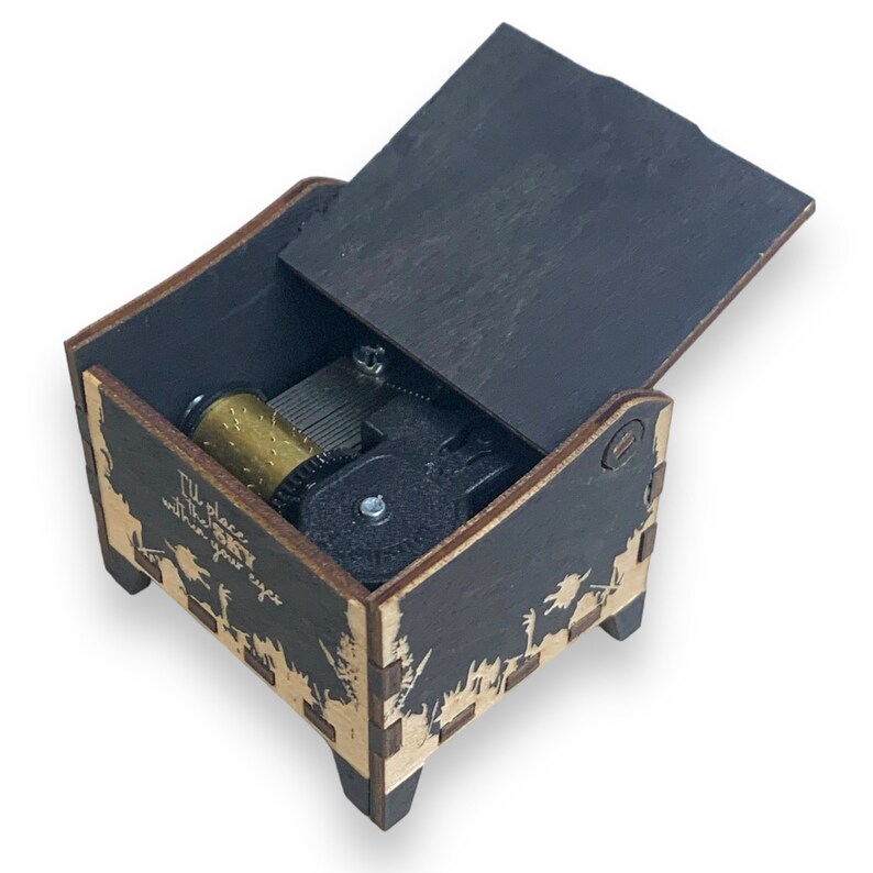 Labyrinth Music Box Keywound Melody Music Box Handcrafted Musicbox ...